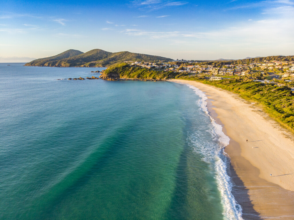 Forster Holiday Rentals by Pacific Coast Holidays in Forster-Tuncurry ...