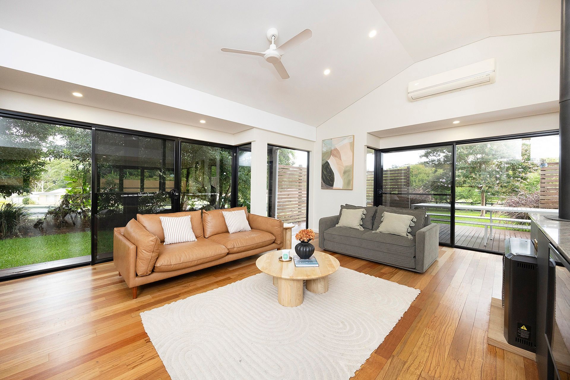 La Dolce Villa - Forster Holiday Rentals by Pacific Coast Holidays