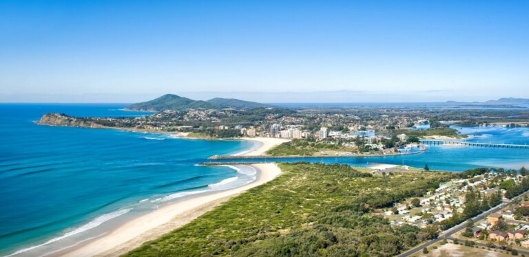 Forster Holiday Rentals by Pacific Coast Holidays in Forster-Tuncurry ...